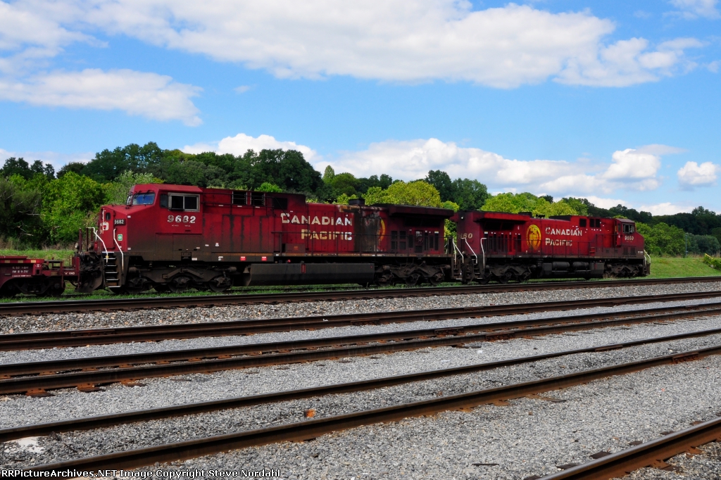 CP-38T/256 Arriving CP-Bethlehem in Bethlehem, Pa.